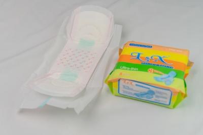 China Disposable Women Sanitary Napkins with ISO Certification and Regular Absorbency for sale