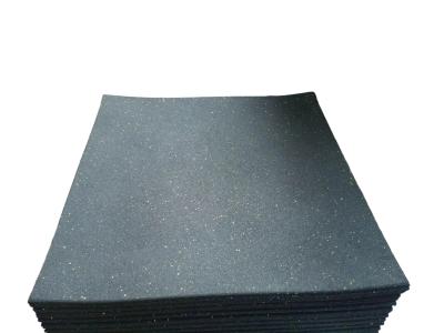 중국 빨간색 외관 고무 바닥 1000X1000mm 평방 체육관 매트 안티 슬리프 판매용