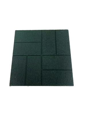 중국 놀이터 타일 야외 고무 바닥 가벼운 15mm - 50mm 1.0g/cm3 판매용