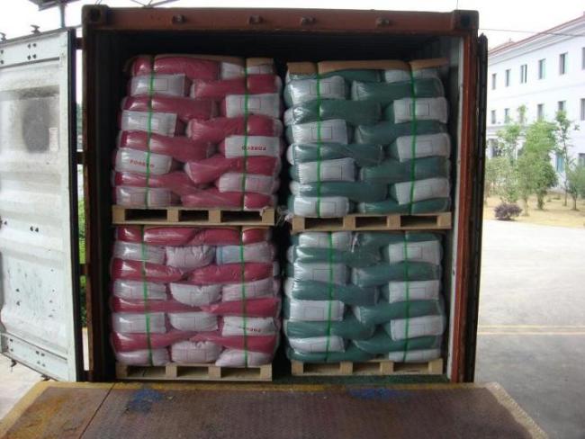 Rubber granules in different sizes