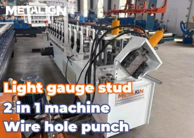 China Gedrukt en hydraulisch geperst Drywall Steel Stud Roll Forming Machine Handmatig verstelbaar Te koop