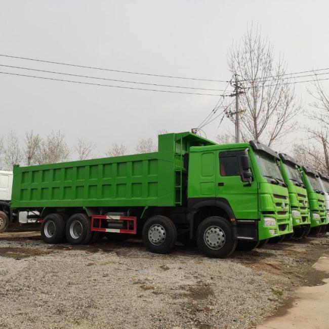 Hot Selling Sinotruk HOWO 6X4 375HP Green Color Seconghand Used Tipper Dump Truck Price for Sale
