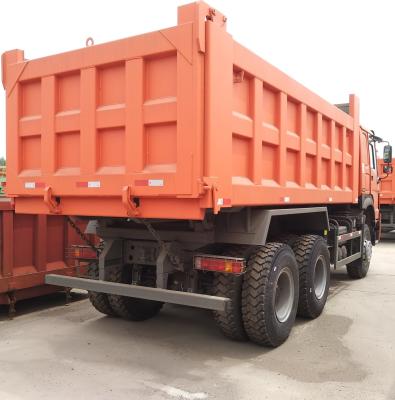 Cina 21-30 t Capacità di carico Sinotruk 25 t HOWO 336HP 16 metri cubici in vendita
