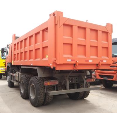Cina 21-30 t Capacità di carico Sinotruk 25 t HOWO 336HP 16 metri cubici in vendita
