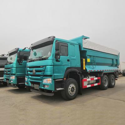 Cina Sinotruk 380HP HOWO Dump Truck nelle Filippine con cabina Hw76 e DOT Tire Certification in vendita
