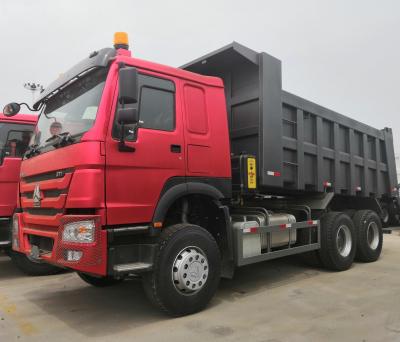 Cina Sinotruk HOWO 6X4 10 ruote 20 tonnellate 30 tonnellate autocarro a gomma autocarro con 2 serie di asse posteriore in vendita