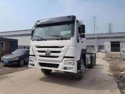 Cina Howo usato testa del trattore con capacità di carico da 40-60 tonnellate e capacità del motore > 8L in vendita