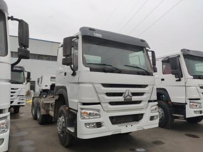 中国 シノ・シノトルク HOWO 6X4 重荷トラクター トラックヘッド タイヤとGCC認証 販売のため