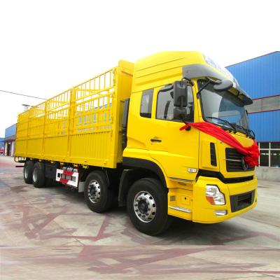 China HC16 Achteras Sinotruk HOWO 4X2 6X4 8X4 Lichte zware vrachtwagen voor uw land Te koop