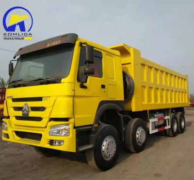 Китай Использованный HOWO 8X4 12 колес тяжелый грузовик 8500 * 2500 * 3400 мм для добычи полезных ископаемых продается