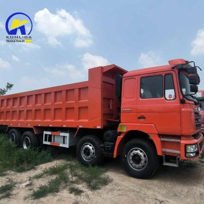 Cina Sinoteuk HOWO 8X4 Dump Truck con dispositivo di sollevamento Capacità di carico 21-30t Potenza forte in vendita