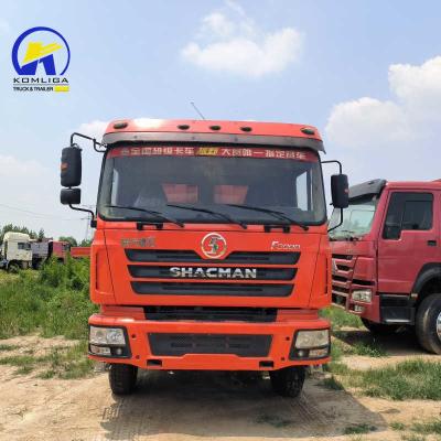 Cina Sinoteuk HOWO 8X4 Dump Truck con dispositivo di sollevamento Capacità di carico 21-30t Potenza forte in vendita