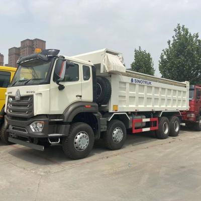 Cina Sinotruk HOWO 8X4 Dump Truck La soluzione pesante per le vostre esigenze di trasporto in vendita