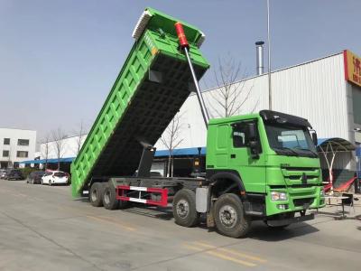 Cina Sinotruk HOWO 8X4 371HP 380HP Truck pesante per il trasporto di ghiaia in vendita