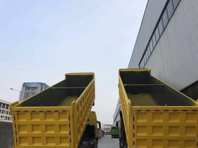 Cina Sinotruk HOWO A7 Usato di seconda mano 8X4 Truck di scarico pesante con ribaltatore con personalizzazione in vendita