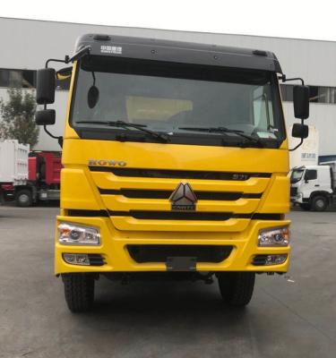 Cina Bianco Sinotruk HOWO 6X4 Dump Truck in vendita
