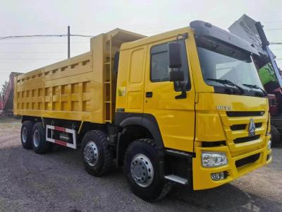 中国 12ホイール 8X4 HOWO フロントアクセル 9トンの荷重容量と使用されたダンプ/ティッパートラック 販売のため