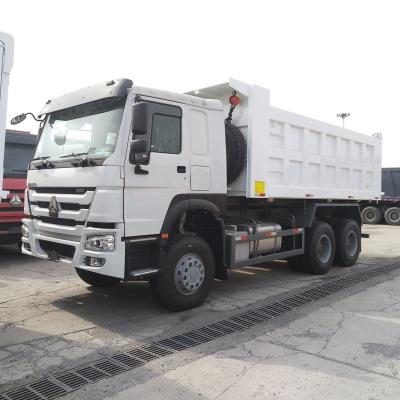 Cina Sinotruk rosso HOWO 10 ruote Dump Truck per Afria 20cbm secchio Dimensione 5600X2300X1500 in vendita