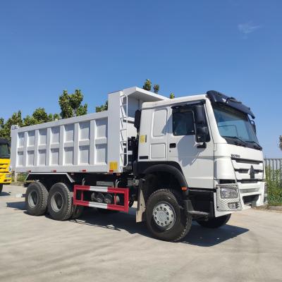 Cina HOWO Heavy Duty 10 ruote 6X4 Dumper Truck Tipper Truck con un lettore e aria condizionata in vendita