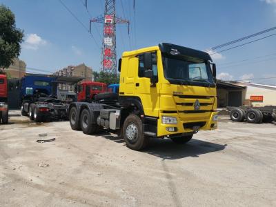 China 6X4 Diesel sleep gebruikte trekkertruck van Sinotruk HOWO met snelheidsverhouding 5.45 Te koop