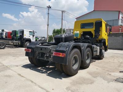 China 6X4 Diesel sleep gebruikte trekkertruck van Sinotruk HOWO met snelheidsverhouding 5.45 Te koop