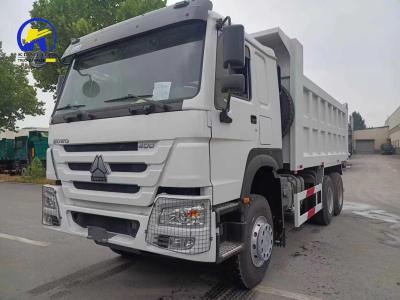 Cina Durabile HOWO 10 ruote 30t tipper truck con motore di sollevamento anteriore Wd615.47.D12.42 in vendita