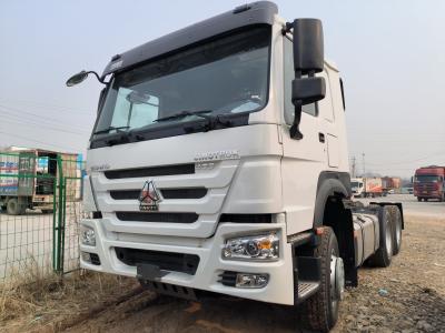 China DOT Certificado HW76 Cab 6X4 10 rodas HOWO Trator para aplicações pesadas à venda