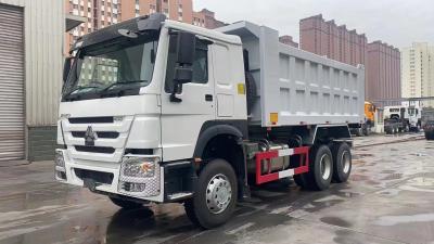 Cina 6X4 HOWO Truck Tipper Dump Trucks con pneumatici radiali e capacità di carico 21-30t in vendita