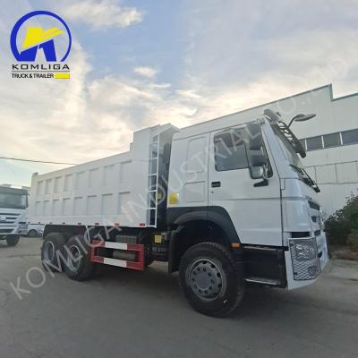 中国 8500*2500*3400mm Sinotruk HOWO ダンプトラック ラジアルタイヤ設計とオリジナルエンジン 販売のため