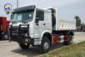 Cina Mercato africano 6X4 4X2 camion da carico a letto piatto con sollevamento del ribaltatore ventrale e propulsione diesel in vendita