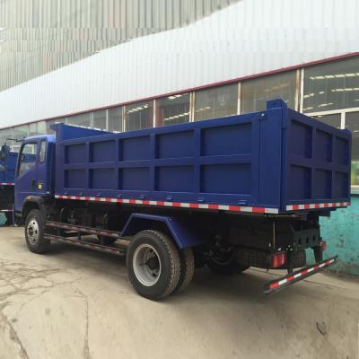 Cina Sinotruck 4X2 HOWO Camionetto leggero Camionetto di scarico di merci con capacità di carico da 1 a 10 tonnellate in vendita