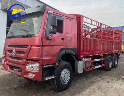 China Gebruikte Sinotruk HOWO 6X4 zware vrachtwagen met handgeschakelde versnellingsbak en 10 wielen Te koop