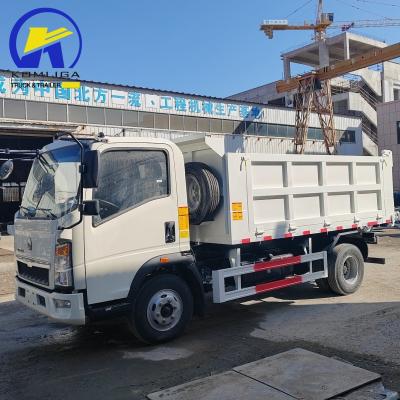 Cina Progettazione di pneumatici radiali 2024 Sinotruk HOWO 4X2 Mini Dump Truck con una cabina a letto e aria condizionata in vendita