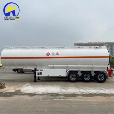 中国 2/3 軸 重油燃料タンク トラクター トラック アルミニウム歩道とツールボックスのための半トレーラー 販売のため