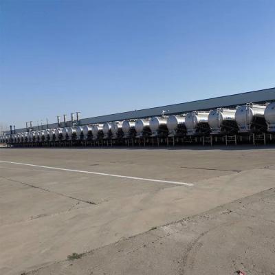 中国 卸荷コンプレッサーとWeichai 4102エンジンを備えた自転ダンピングセメントタンクトレーラー 販売のため