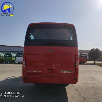 China 30-50 asientos LHD Rhd Autobús urbano Autobús con interior espacioso y capacidad del motor 8L en venta