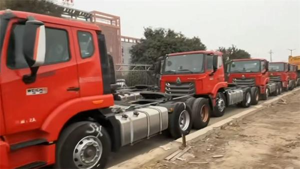 Quality 90% New Used Howo Nx Dump Truck Heavy Duty Tractor Truck November 2023 Model for sale