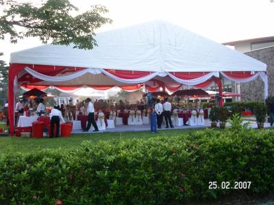 China 2022 new 20x30m white color wedding tent with top linings for 500 people aluminium structure for sale