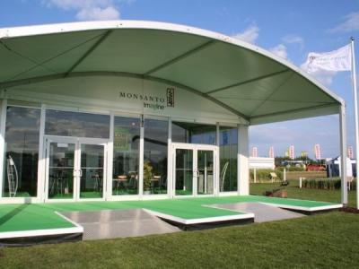China white 15x40m white arcum pvc fabric high peak tent roof top marquee tent for 500 people for sale
