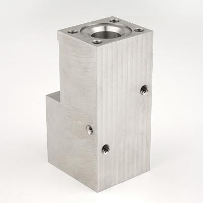 Cina OEM Macchinari CNC Fresatura Parti di tornitura Aluminio Materiale in ottone in acciaio inossidabile in vendita