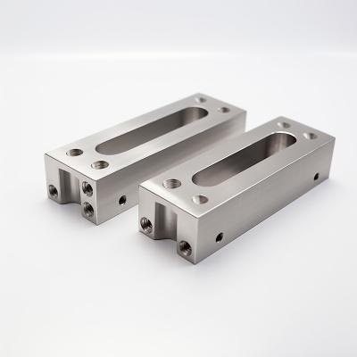 China Partes CNC de precisão de aço inoxidável à venda