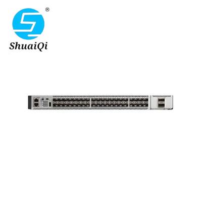 中国 Cisco C9500-40X-Aスイッチ触媒9500の40港10Gigスイッチ ネットワークの利点 販売のため