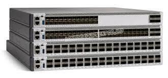 中国 Cisco C9500-24Y4C-Aスイッチ触媒9500 24 x 1の/10 /25Gおよび4港40/100Gの利点 販売のため