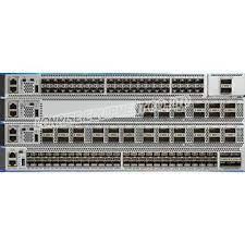 中国 必要なCisco C9500-24Y4C-Eスイッチ触媒9500 24 x 1の/10 /25Gおよび4港40/100G 販売のため
