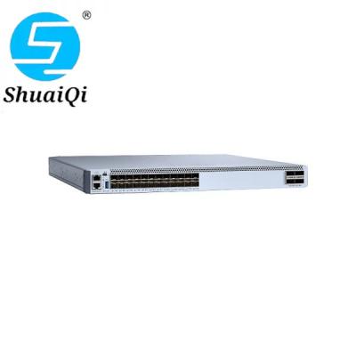 中国 Ciscoスイッチ触媒9500の16港10Gスイッチ、2 x 40GEネットワーク モジュールNW Ess免許証 販売のため