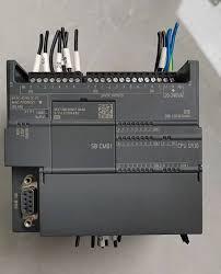 China 6ES7288 3AE04 0AA0 ging Programmeerbare PLC van het Logicacontrolemechanisme Industriële Controle vooruit Te koop