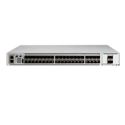 Chine C9500-24Q-E Cisco Catalyst 9500 Switch 24 ports 40G Switch réseau essentiel à vendre