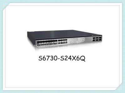 China Los interruptores de red de S6730-S24X6Q Huawei 24*10GE SFP+ viran puertos de 6*40GE hacia el lado de babor QSFP en venta