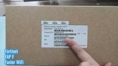 Fortinet FAP-431F Indoor Wireless AP, Tri-radio 4x4 MIMO/internal antennas/802.3at PoE