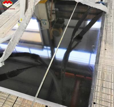 中国 純黒色 グラニットスラブ 表面を磨いた 完成品 大きいスラブ形 販売のため